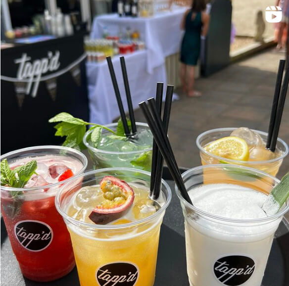 OUR COCKTAILS & BUBBLES - Luxuria Events